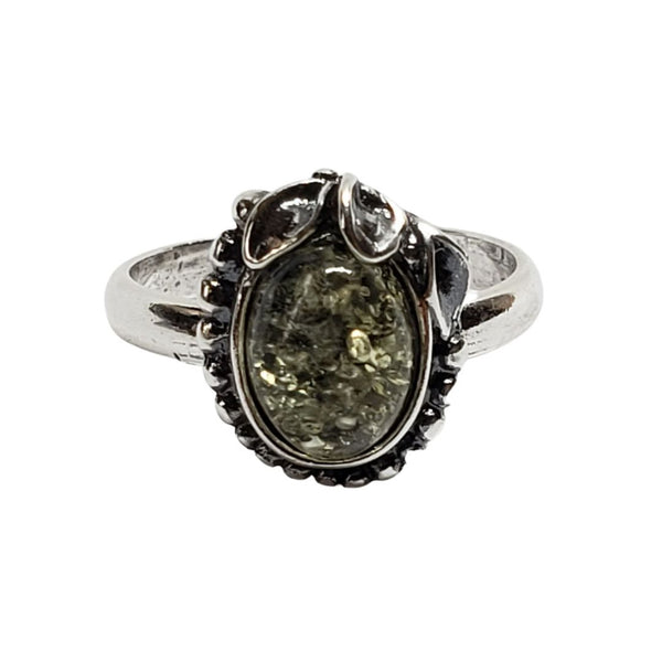 AM0290 - Green Amber Ring – Solvang Pebble People